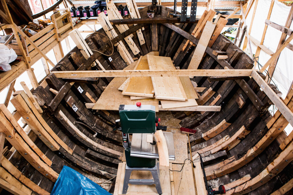 Services - Moor & Dock